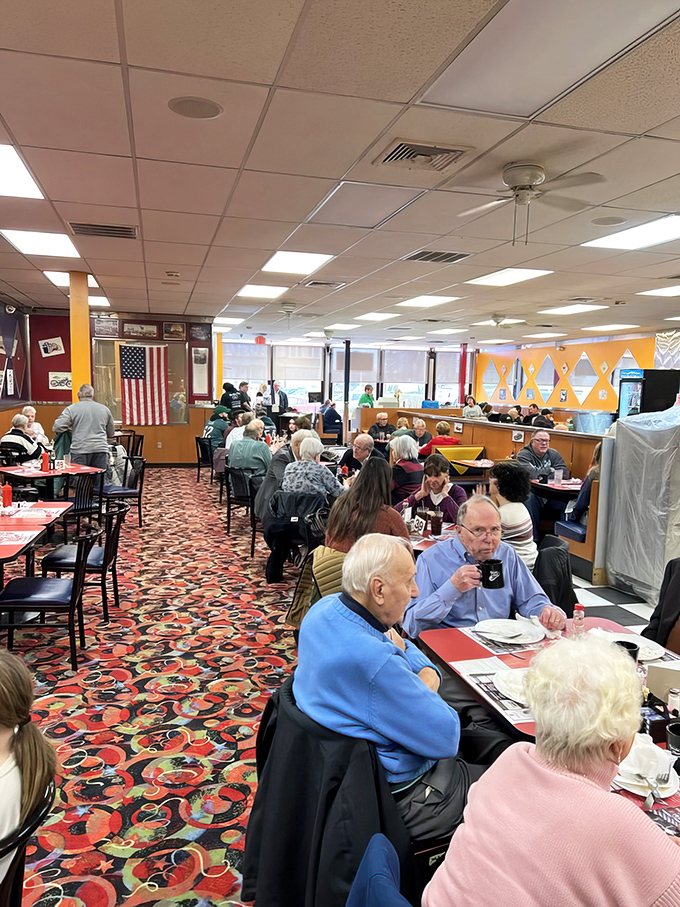 A full house on a weekday morning tells you everything you need to know. These folks aren't here by accident&mdash;they're breakfast veterans.