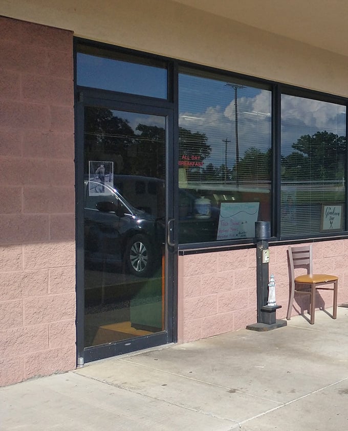 The entrance that separates the hungry from the satisfied. Cross this threshold and prepare for your definition of "diner food" to be forever elevated.