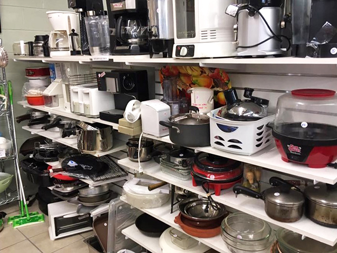 Kitchen gadget paradise! Coffee makers, popcorn poppers, and slow cookers galore &ndash; all priced to make home chefs do a happy dance.