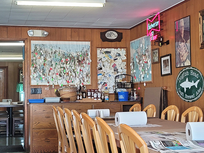 Wood-paneled walls covered in memories tell you this place has stories to share&mdash;if only these walls could talk between bites.