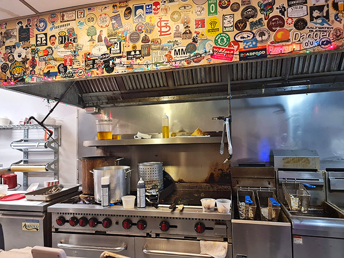Behind every great seafood joint is a kitchen with character &ndash; where stickers tell stories and every pot holds decades of culinary wisdom.