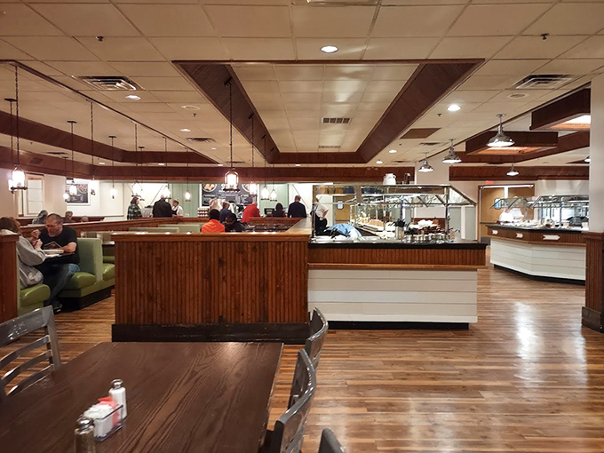 The dining room layout: strategically designed so you can watch other diners' plate selections while planning your next buffet reconnaissance mission.