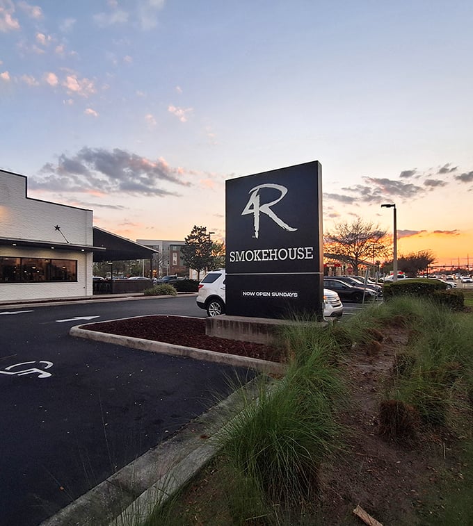 The 4R logo against crisp white brick isn't just signage&mdash;it's become a symbol that makes Floridians' mouths water from muscle memory alone.