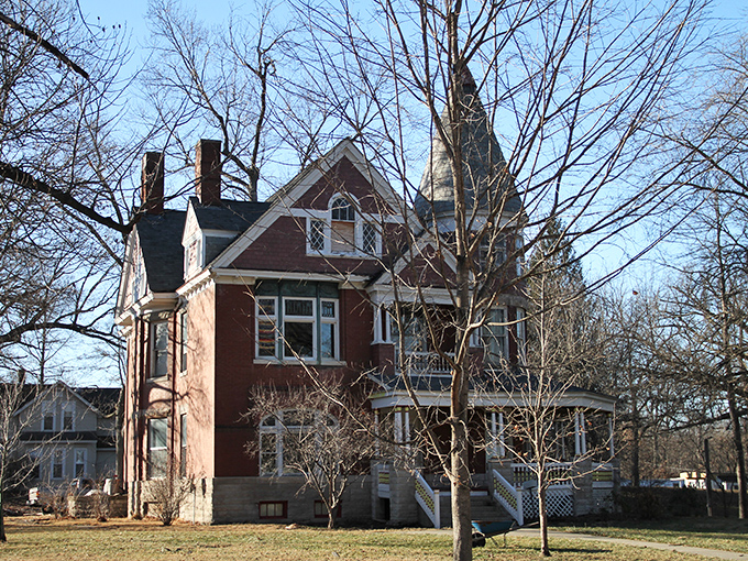 This Victorian beauty with its distinctive turret looks like it should be hosting murder mystery dinners or serving as headquarters for ghost hunters.