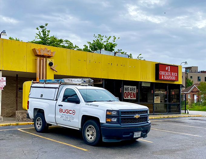 That confident yellow exterior and bold "#1" claim? Sometimes restaurants can absolutely back up the bragging.
