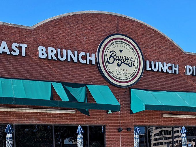 Bay34th Street Diner's curved brick facade brings retro vibes to modern Arlington.