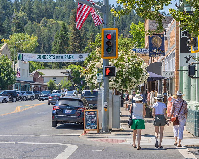 Wine country meets small-town America in this perfectly walkable Napa Valley treasure.