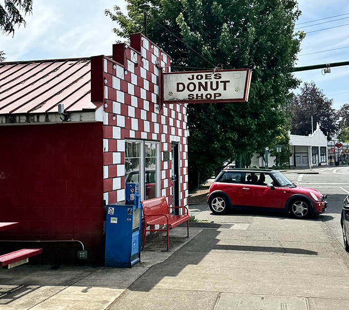 Joe's checkerboard exterior is as distinctive as its massive fritters &ndash; a Mt. Hood journey tradition for generations.
