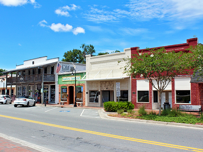 Crystal River's eclectic architecture is what happens when buildings have a potluck&mdash;everyone brings something different but somehow it works!
