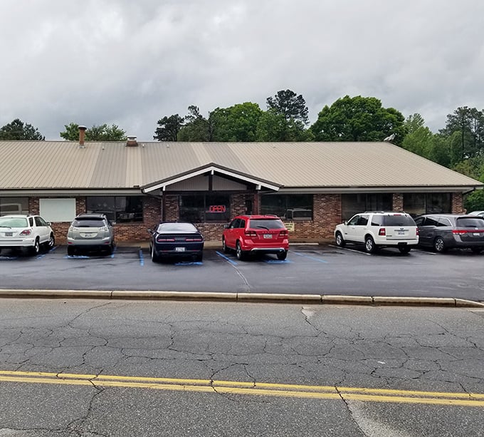 This sprawling brick building has enough room for everyone's favorite booth - and enough parking for Sunday's after-church crowd.