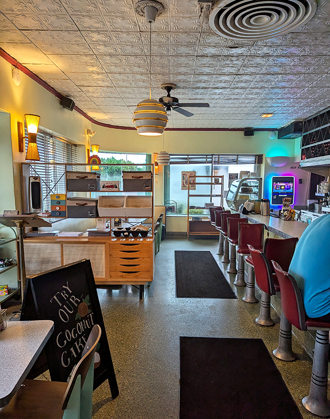 Retro meets modern in this corner of diner heaven. Those pendant lights have illuminated more delicious meals than stars in the Florida sky.