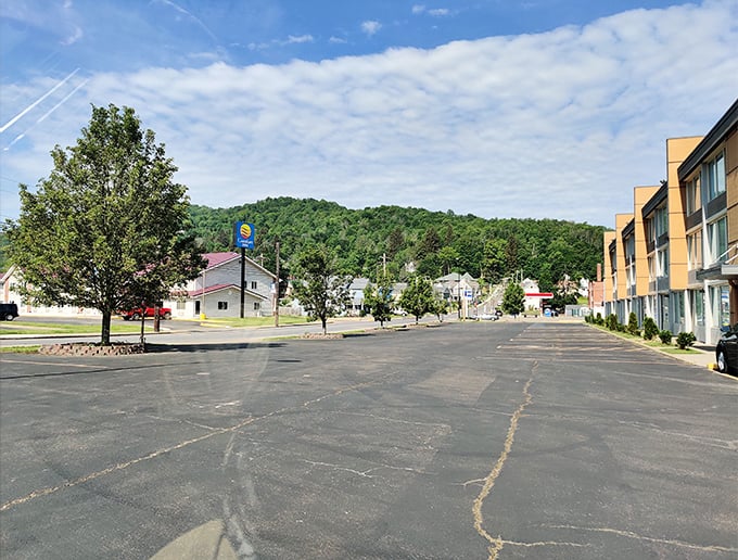 Even Bradford's more modern buildings sit against a backdrop of rolling green hills, a constant reminder that nature is always your neighbor here.