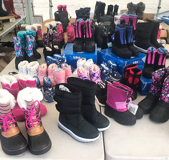 Winter boots in Southern California? Smart shoppers know to grab seasonal deals when they appear, not when they're needed.