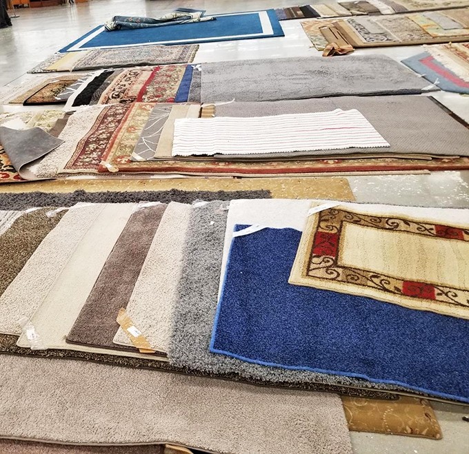 Carpet kingdom! From plush neutrals to statement patterns, these floor coverings have walked the line between practical necessity and design statement.