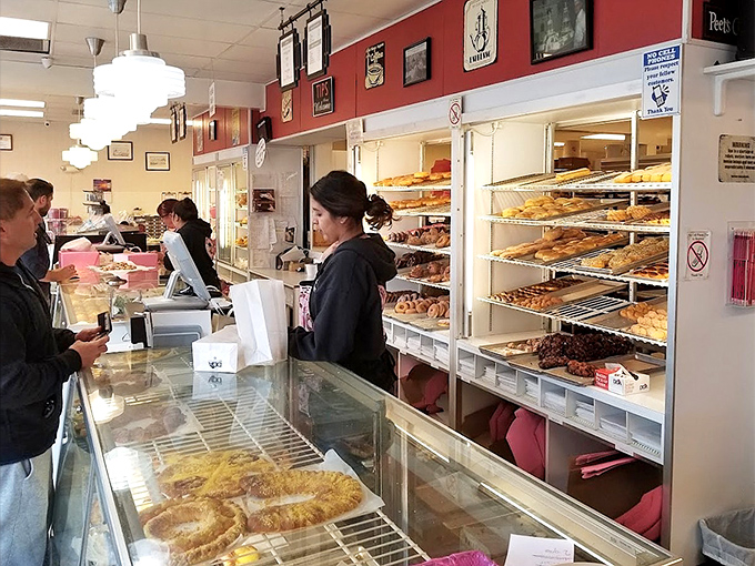 Start your day here, and suddenly the world smells like sugar, butter, and childhood Saturdays.