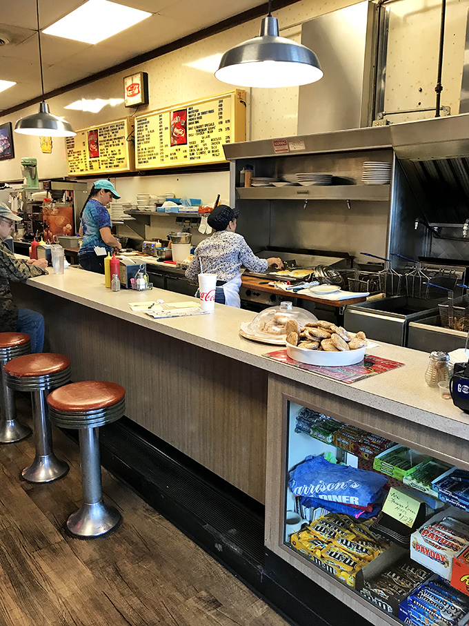 Behind every great diner is a kitchen crew who can dance the breakfast ballet &ndash; flipping, stirring, and serving with the precision of seasoned choreographers.