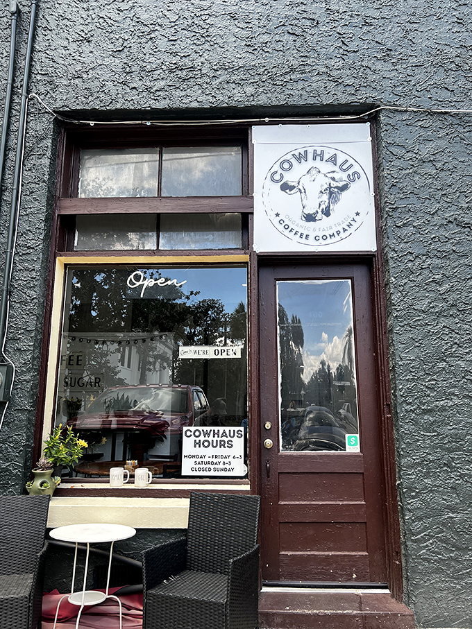 Cowhaus Coffee Company proves great coffee doesn't require big-city pretension&mdash;just quality beans, careful preparation, and a comfortable place to savor it.