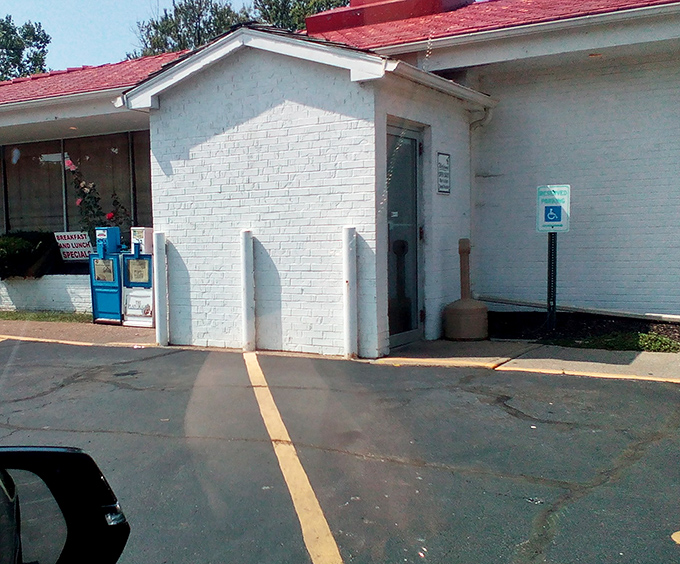 An entrance that's seen generations of hungry Ohioans pass through, promising the same reliable comfort on the other side.