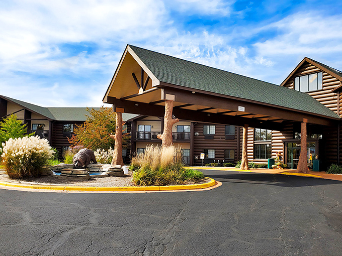 Grand Bear Resort welcomes weary hikers with rustic-luxe lodging that says, "Yes, you can have both wilderness and a comfortable mattress."