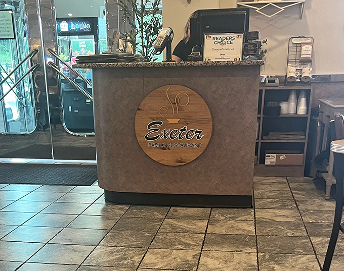 The host station welcomes you with a wooden logo that might as well say, "Abandon your diet, all ye who enter here."