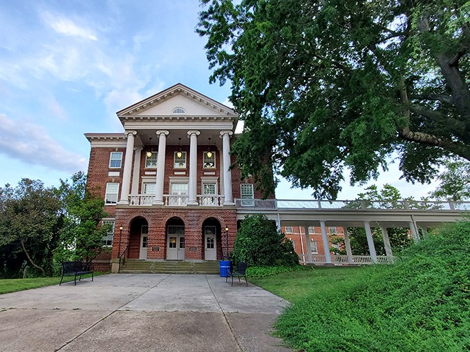 Hotel Weyanoke's stately columns and classic brick facade channel Southern grandeur, offering accommodations that would make Scarlett O'Hara feel right at home.