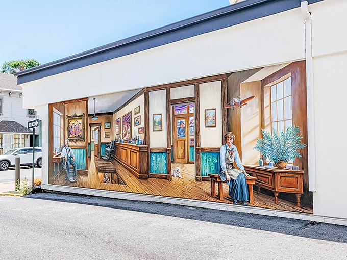 Art that stops pedestrians in their tracks! This trompe l'oeil mural brings Bellefonte's past to life with such realism you might try walking through that painted doorway.