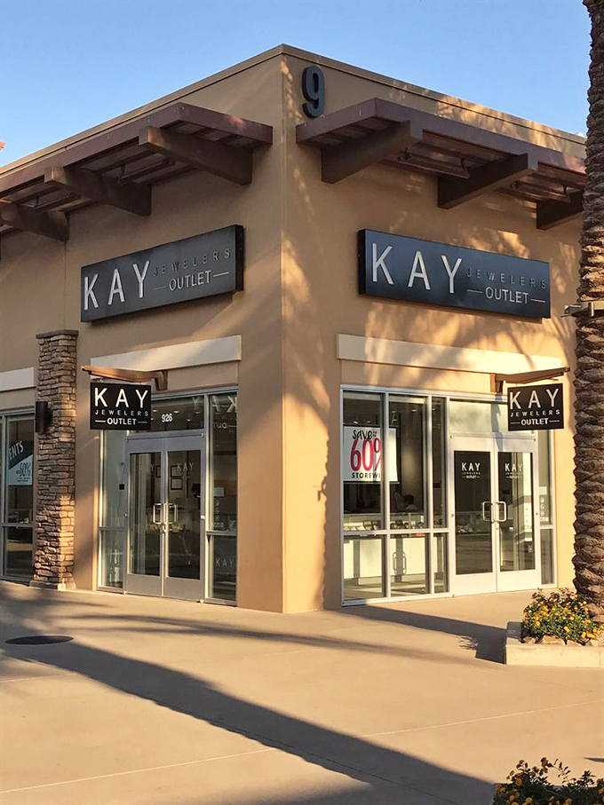 Kay Jewelers Outlet proves that sparkling doesn't always have to come with heart-stopping price tags.