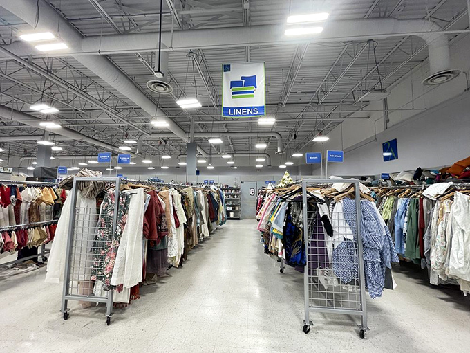 The linens aisle &ndash; where tablecloths from dinner parties past and curtains from redecorated living rooms await their second act.