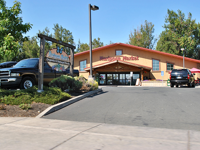 Mariposa Market brings organic goodness to Willits residents, proving small towns can have big-city food options without the traffic headaches.