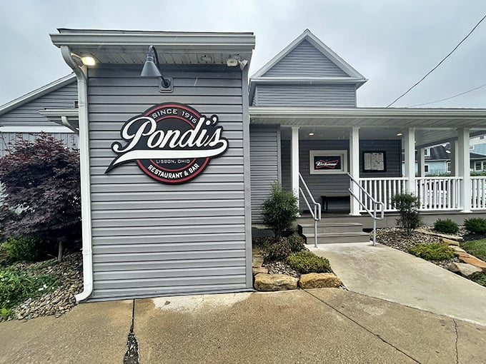 Pondi's Restaurant has been serving comfort and conversation since 1916. Where the food arrives hot and the welcome feels like a warm hug.