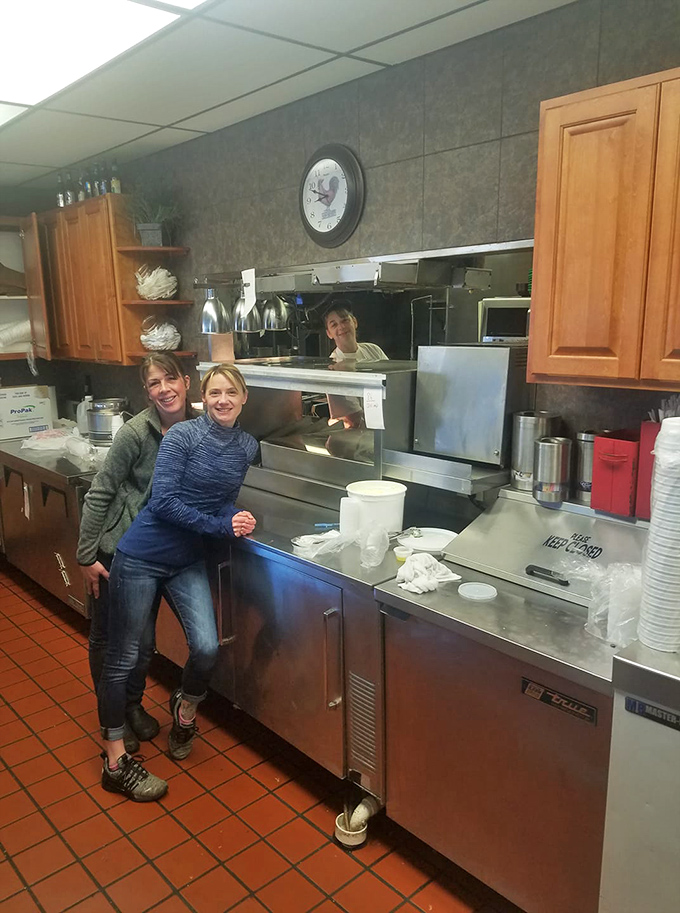 Behind every great diner is a hardworking kitchen crew who knows that good food brings people together.