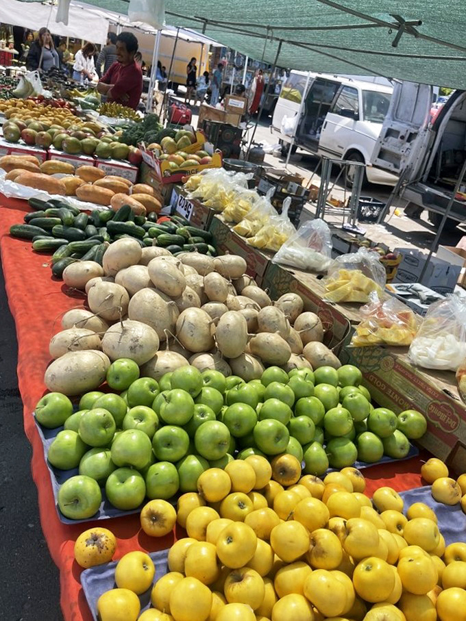 Produce so fresh it practically introduces itself. These fruits and vegetables traveled fewer miles to get here than you did.