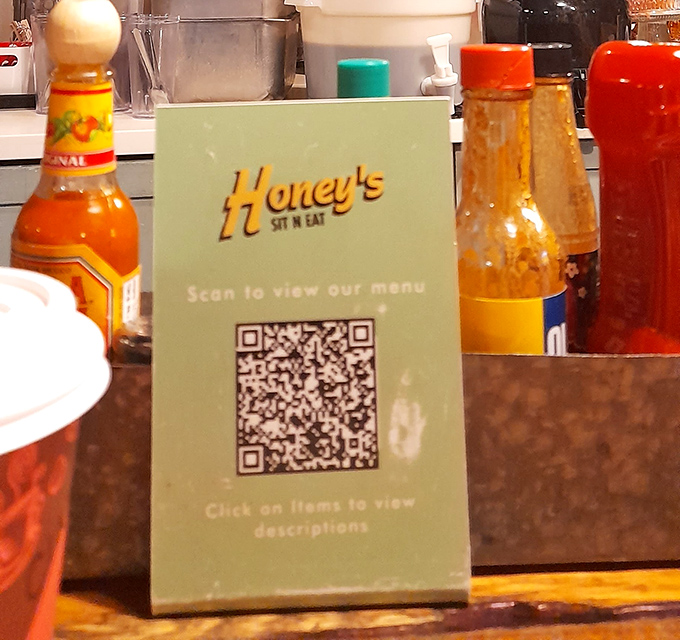 Modern convenience meets old-school cooking. Scan for the menu, stay for the homestyle cooking that no QR code could possibly capture.