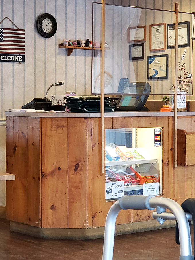 
The host station&mdash;first point of contact in this temple of turkey. Where "party of four" sounds like "welcome home" to hungry travelers.