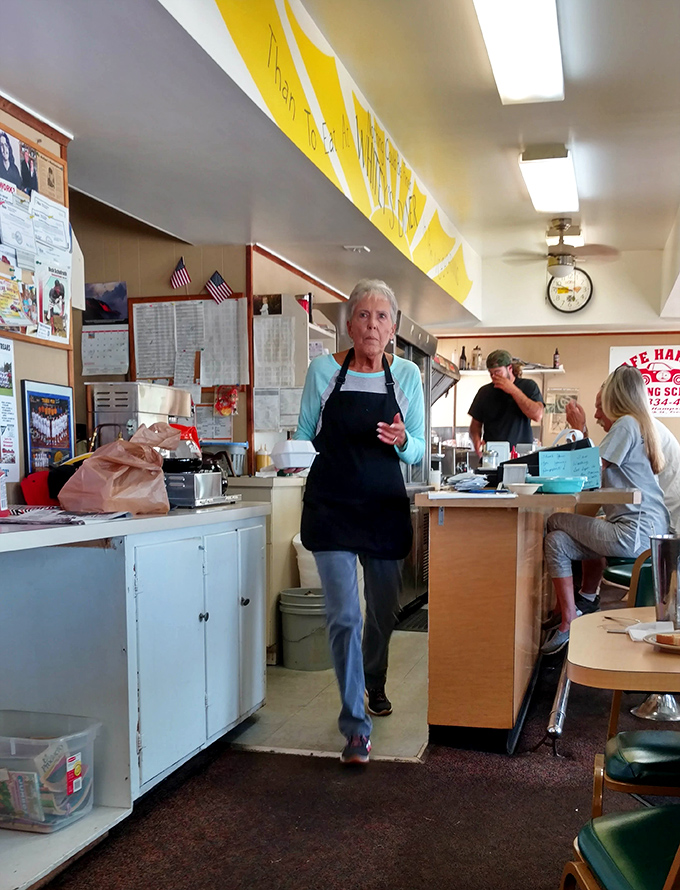 "Nothing could be finer than Whitey's Diner"&mdash;a banner that makes a promise the kitchen consistently keeps.