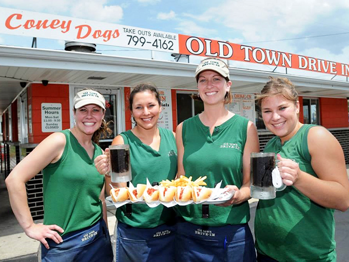 Friendly faces serving up smiles alongside that legendary root beer&mdash;customer service from a gentler, better era.