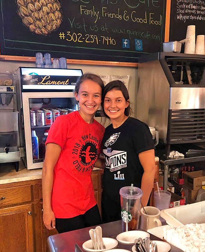 The staff's smiles are as warm as the food they serve&mdash;the secret ingredient no corporate chain can duplicate.