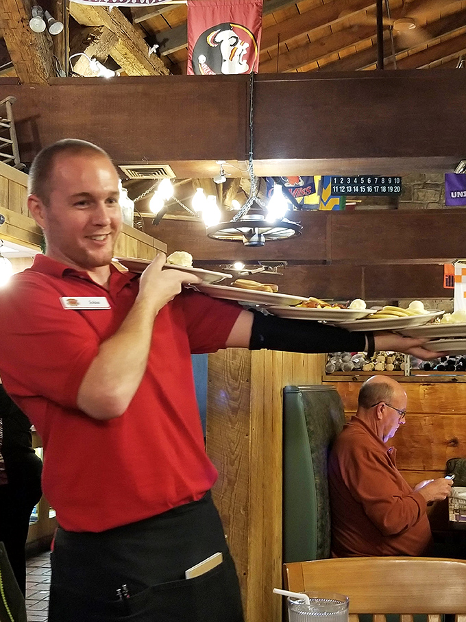 Service with a genuine smile! The staff doesn't just deliver food&mdash;they deliver the kind of hospitality that makes Tennessee famous.