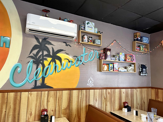 Wall art that captures Clearwater's sunny disposition. Nothing says "Florida breakfast joint" quite like palm trees and cheerful typography.