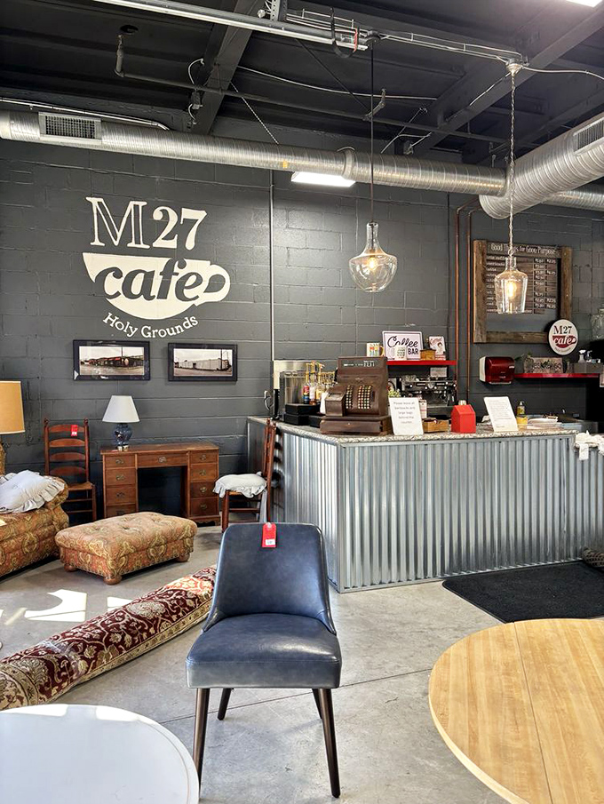 The M27 Caf&eacute; offers the perfect pit stop when your treasure hunting requires refueling. Shopping is hungry work, after all.