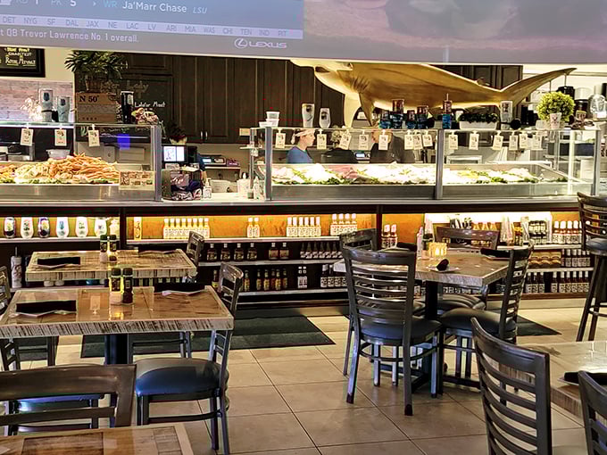 Simple tables, serious seafood &ndash; where your meal gets more attention than the decor, as it should.