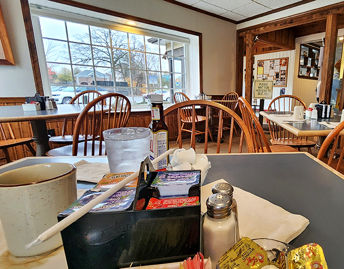 A dining room where conversations flow as freely as the coffee refills. Natural light makes everything taste better.