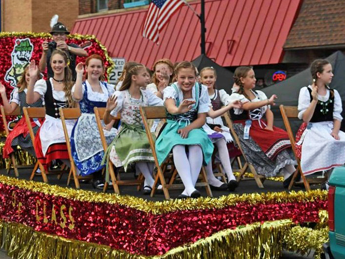 The Bratwurst Festival transforms downtown into a celebration of German heritage, complete with traditional costumes that honor the town's cultural roots.