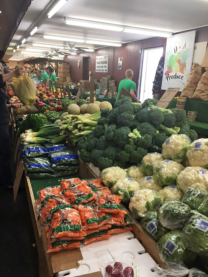 Farm-to-market freshness that puts supermarkets to shame. These vegetables actually taste like vegetables&mdash;what a concept!