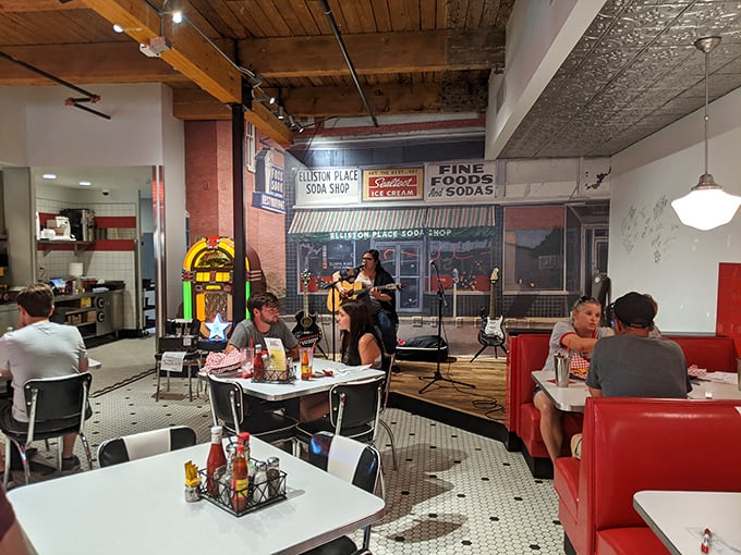 Live music adds another layer of Nashville soul to a place that already serves it up by the plateful.