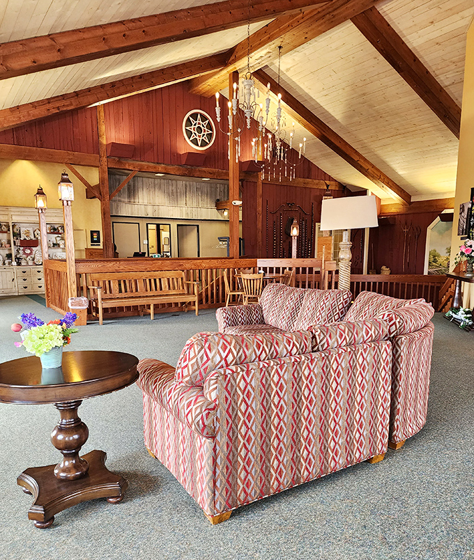 Vaulted ceilings and rustic charm in the lobby area create an atmosphere that says "Stay awhile" without saying a word.