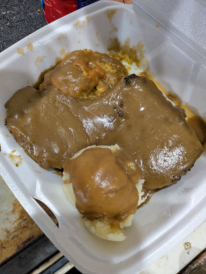 Comfort food doesn't need to wear fancy clothes. This meatloaf and mashed potatoes combo is like a warm hug from your grandmother.