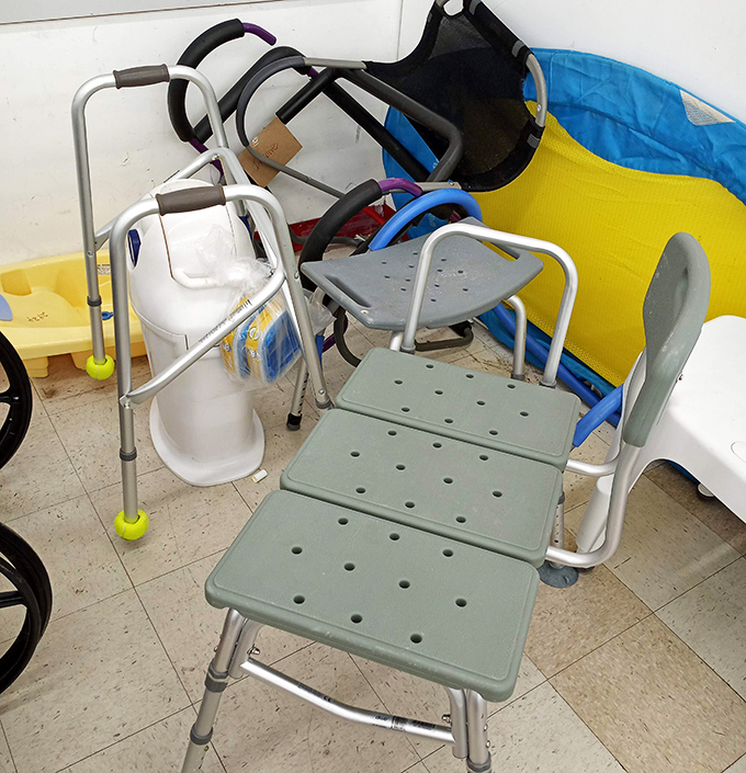 Mobility aids and bath benches await their second act—practical necessities that prove thrifting isn't just about fashion, but about making healthcare more accessible.