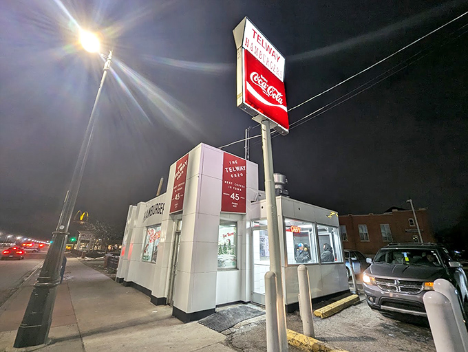 The nighttime exterior glows like a beacon for hungry souls seeking authentic comfort food experiences.