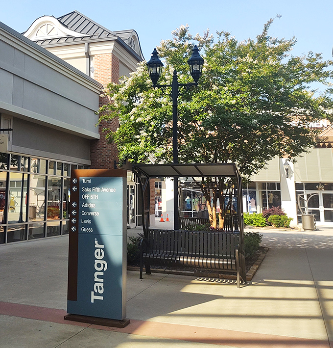Thoughtfully placed directional signs and benches create peaceful rest stops between your shopping conquests. Your feet will thank you.
